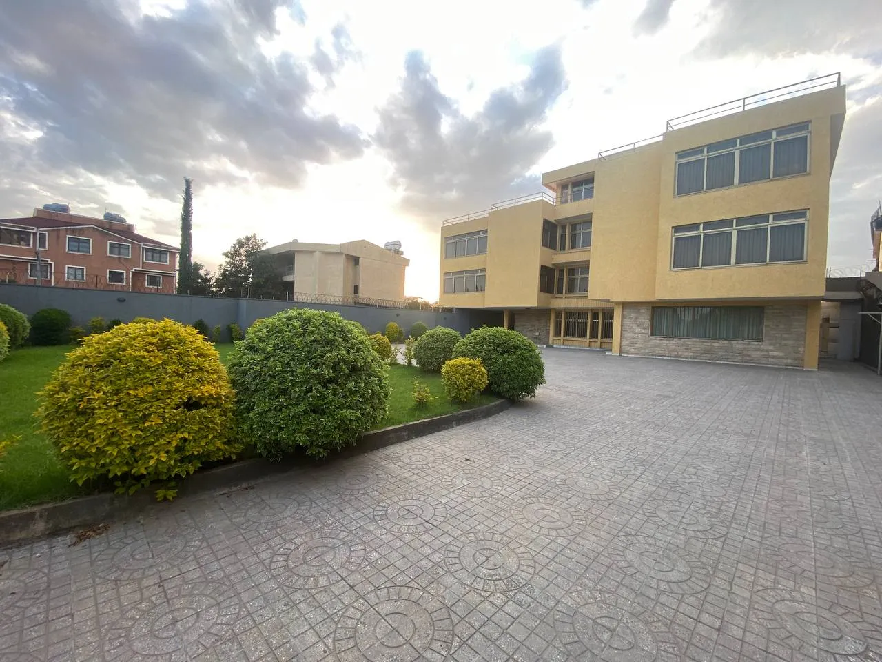 Houses for Rent in Addis Ababa, Ethiopia | 2-4 Bedroom & Furnished Homes