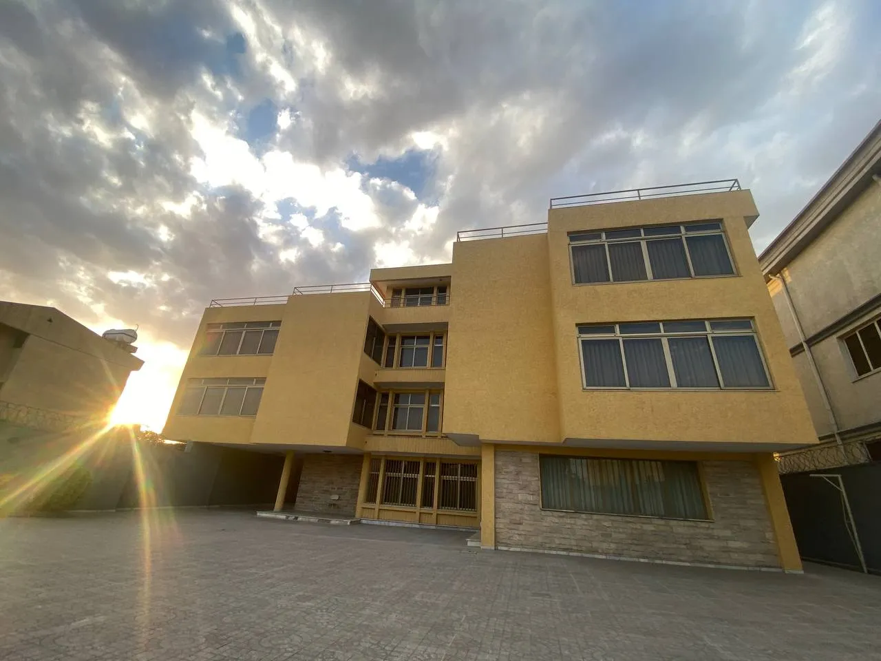 Houses and Apartments for Rent or Sale in Addis Ababa, Ethiopia