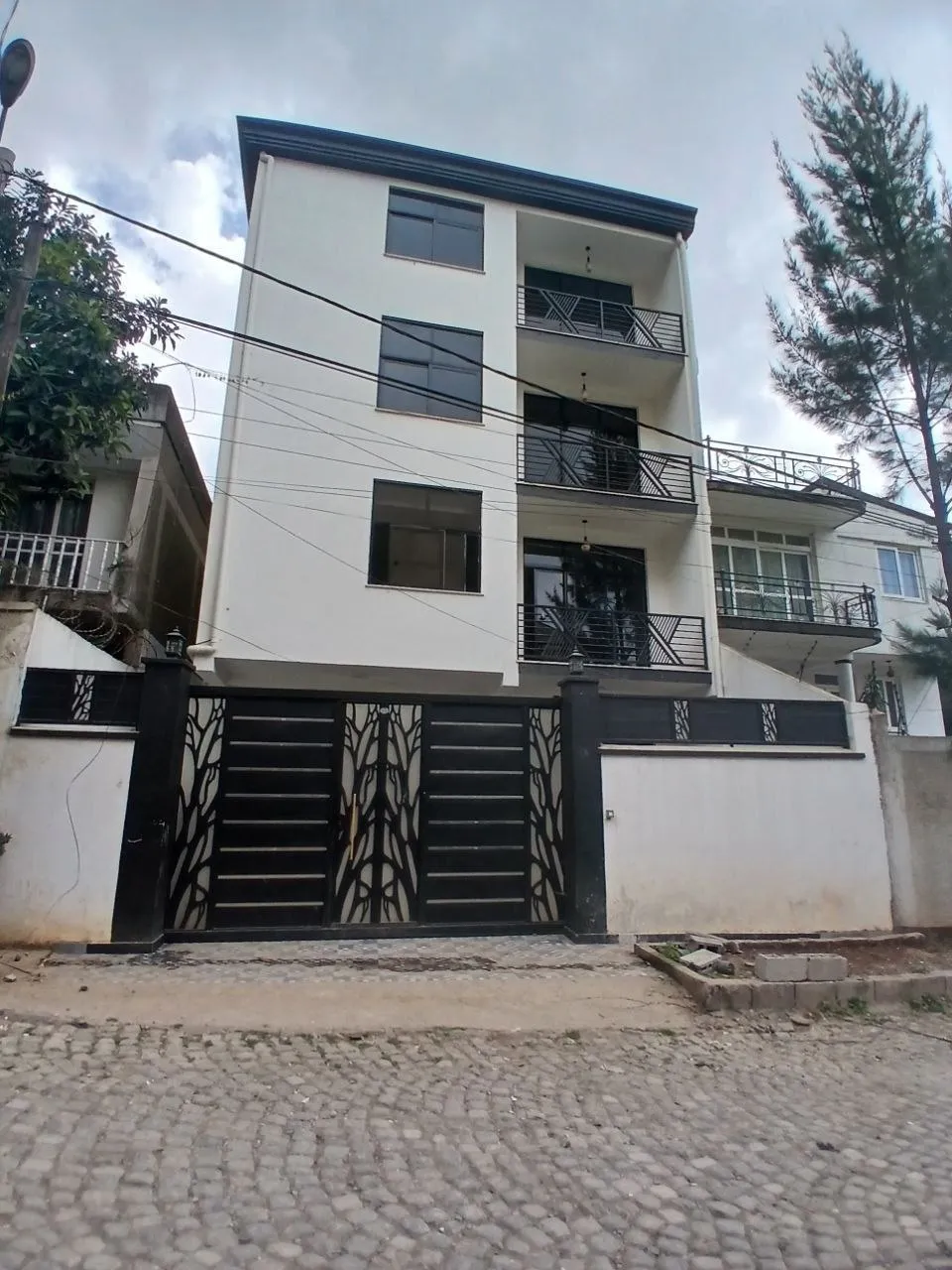 Houses for Sale in Addis Ababa, Ethiopia | 3-5 Bedroom & G+1/G+2 Homes