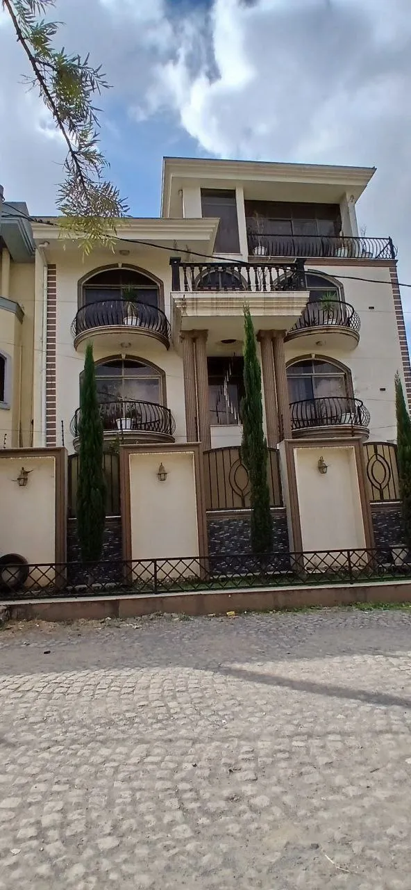 Houses for Sale in Addis Ababa, Ethiopia | 3-5 Bedroom & G+1/G+2 Homes