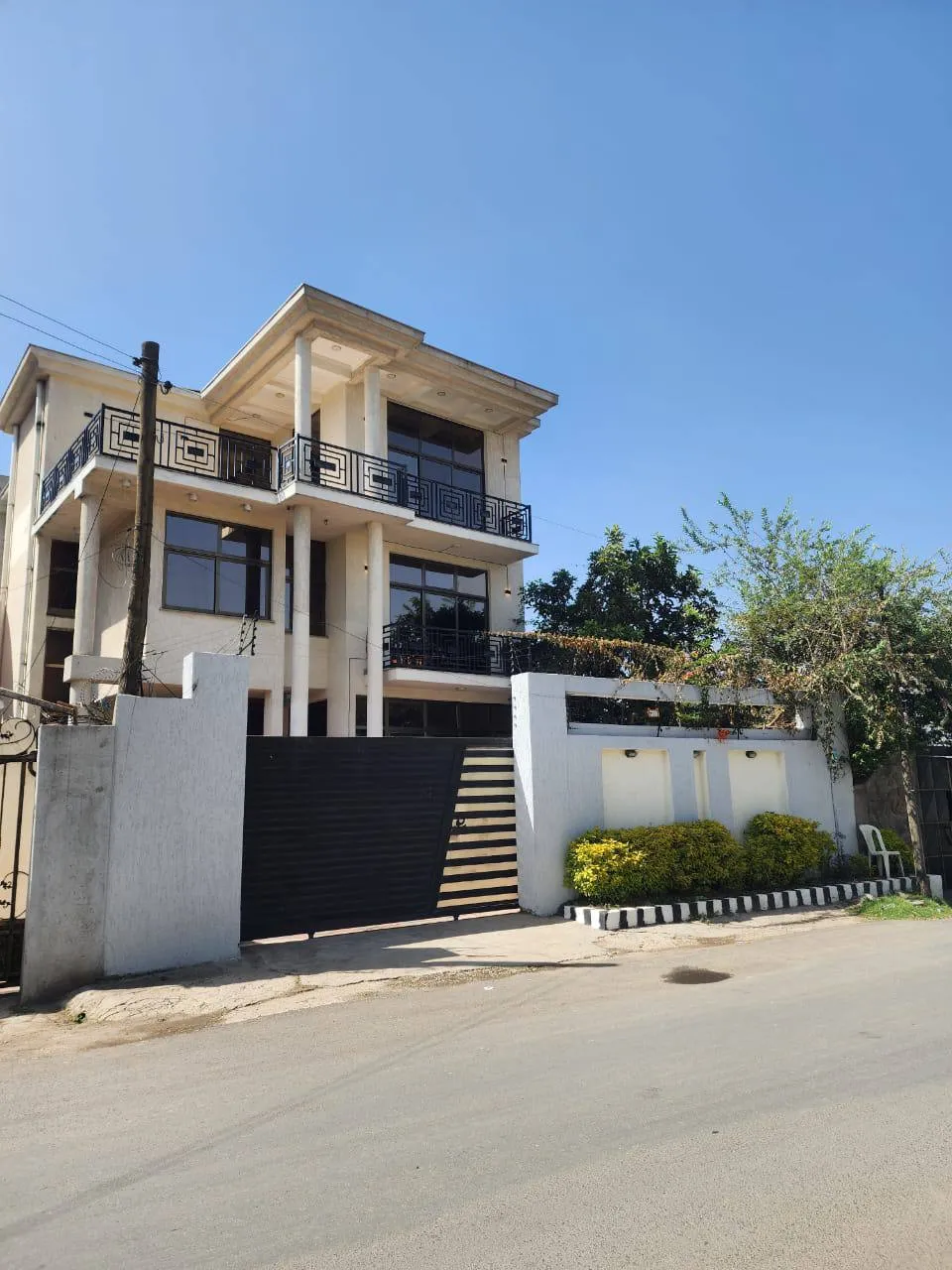 Houses for Rent in Addis Ababa, Ethiopia | 2-4 Bedroom & Furnished Homes
